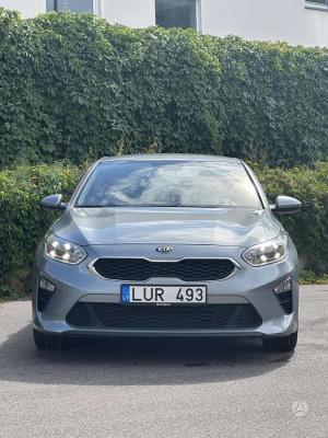 Pelēks Kia Ceed 2021 Viļņa, ar dzinēja tilpumu 1.50 L un nobraukumu 54 tūkst. km par 9900 €, foto 3 vietnē AUTOMOTO.COM.LV