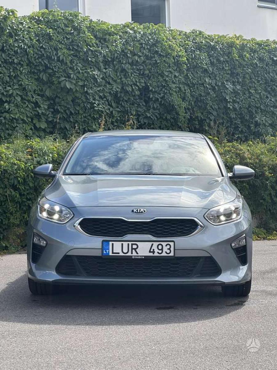 Pelēks Kia Ceed 2021 Viļņa, ar dzinēja tilpumu 1.50 L un nobraukumu 54 tūkst. km par 9900 €, foto 3 vietnē AUTOMOTO.COM.LV