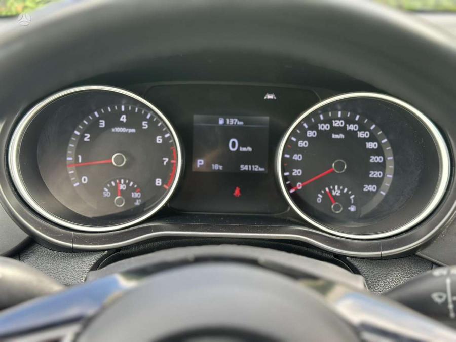 Pelēks Kia Ceed 2021 Viļņa, ar dzinēja tilpumu 1.50 L un nobraukumu 54 tūkst. km par 9900 €, foto 9 vietnē AUTOMOTO.COM.LV