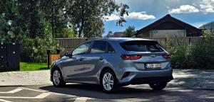 Grey Kia Ceed 2021 in Vilnius, with an engine capacity of 1.50 L and mileage of 54 thousand km for 12990 €, photo 5 on AUTOMOTO.COM.LV