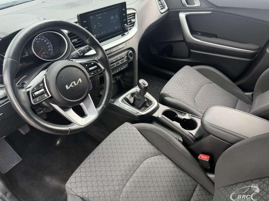 Серый Киа Сид 2021 в Клайпеда, объемом двигателя 1.00 л и пробегом 272 тыс. км за 7200 €, фото 21 на AUTOMOTO.COM.LV