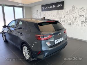 Grey Kia Ceed 2021 in Tallinn, with an engine capacity of 1.50 L and mileage of 106 thousand km for 13900 €, photo 3 on AUTOMOTO.COM.LV