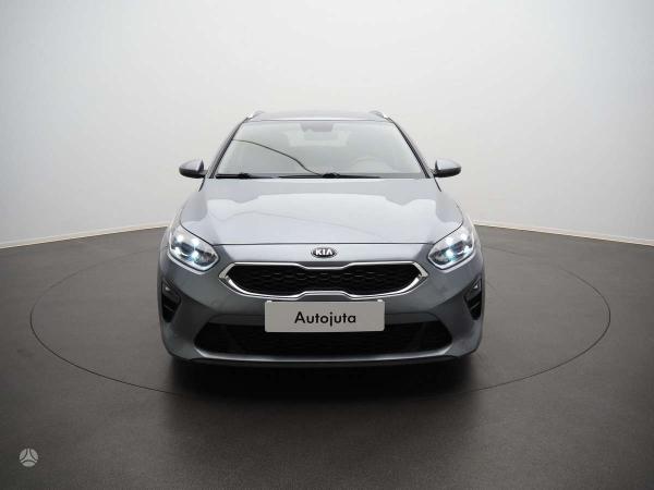 Grey Kia Ceed 2021 in Vilnius, with an engine capacity of 1.48 L and mileage of 61 thousand km for 14900 €, photo 3 on AUTOMOTO.COM.LV