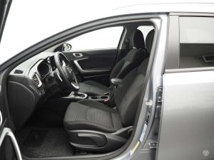 Grey Kia Ceed 2021 in Vilnius, with an engine capacity of 1.48 L and mileage of 61 thousand km for 14900 €, photo 9 on AUTOMOTO.COM.LV