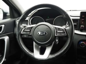 Grey Kia Ceed 2021 in Vilnius, with an engine capacity of 1.48 L and mileage of 61 thousand km for 14900 €, photo 20 on AUTOMOTO.COM.LV