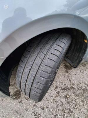 Grey Kia Ceed 2021 in Kaunas, with an engine capacity of 1.00 L and mileage of 41 thousand km for 11500 €, photo 10 on AUTOMOTO.COM.LV