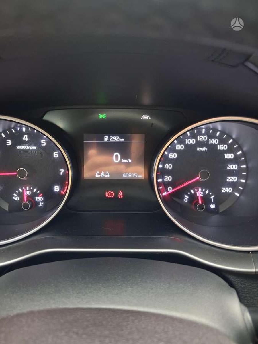 Grey Kia Ceed 2021 in Kaunas, with an engine capacity of 1.00 L and mileage of 41 thousand km for 11500 €, photo 21 on AUTOMOTO.COM.LV