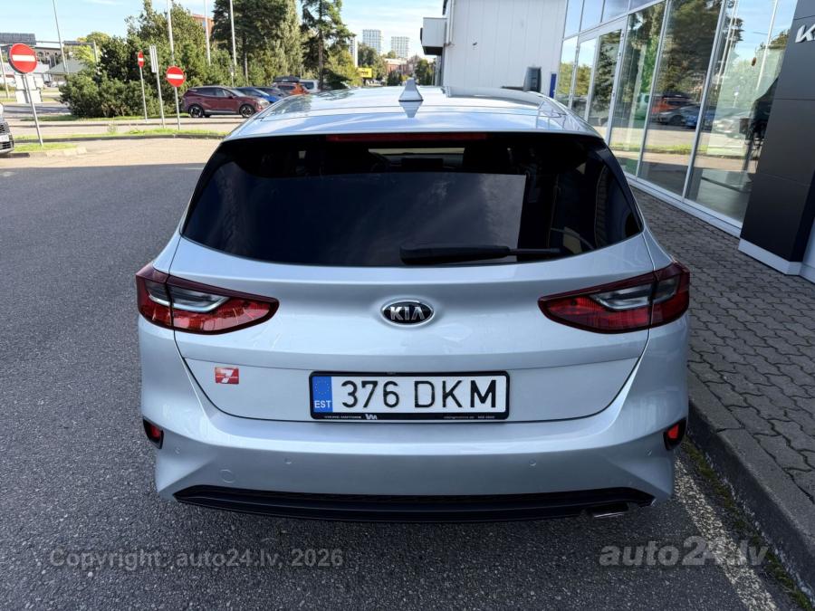 Pelēks Kia Ceed 2021 Tallina, ar dzinēja tilpumu 1.50 L un nobraukumu 83 tūkst. km par 13900 €, foto 4 vietnē AUTOMOTO.COM.LV