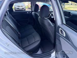 Pelēks Kia Ceed 2021 Tallina, ar dzinēja tilpumu 1.50 L un nobraukumu 83 tūkst. km par 13900 €, foto 6 vietnē AUTOMOTO.COM.LV