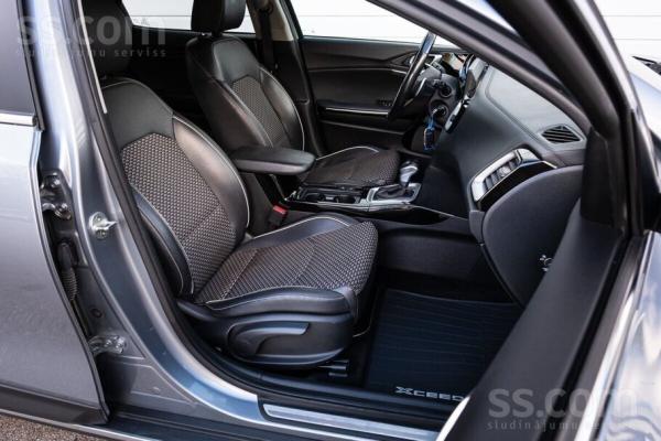 Kia Ceed 2021 Rīga vietnē Pelēks Kia Ceed 2021 Rīga, ar dzinēja tilpumu 1.50 L un nobraukumu 144 tūkst. km par 13950 €, foto 7 vietnē AUTOMOTO.COM.LV