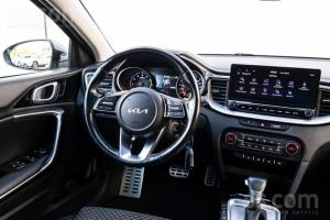 Grey Kia Ceed 2021 in Riga, with an engine capacity of 1.50 L and mileage of 144 thousand km for 13950 €, photo 9 on AUTOMOTO.COM.LV
