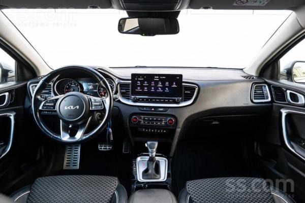 Kia Ceed 2021 Rīga vietnē Pelēks Kia Ceed 2021 Rīga, ar dzinēja tilpumu 1.50 L un nobraukumu 144 tūkst. km par 13950 €, foto 10 vietnē AUTOMOTO.COM.LV