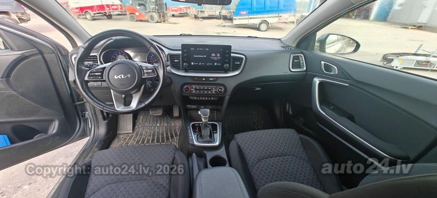Pelēks Kia Ceed 2021 Tallina, ar dzinēja tilpumu 1.50 L un nobraukumu 40 tūkst. km par 14990 €, foto 8 vietnē AUTOMOTO.COM.LV