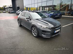Grey Kia Ceed 2021 in Tallinn, with an engine capacity of 1.50 L and mileage of 62 thousand km for 18900 €, photo 1 on AUTOMOTO.COM.LV