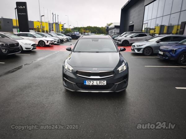 Kia Ceed 2021 Tallina vietnē Pelēks Kia Ceed 2021 Tallina, ar dzinēja tilpumu 1.50 L un nobraukumu 62 tūkst. km par 18900 €, foto 3 vietnē AUTOMOTO.COM.LV