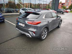 Grey Kia Ceed 2021 in Tallinn, with an engine capacity of 1.50 L and mileage of 62 thousand km for 18900 €, photo 6 on AUTOMOTO.COM.LV