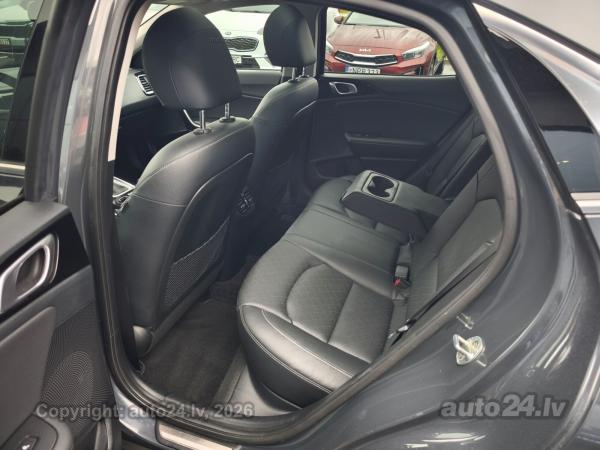 Kia Ceed 2021 Tallina vietnē Pelēks Kia Ceed 2021 Tallina, ar dzinēja tilpumu 1.50 L un nobraukumu 62 tūkst. km par 18900 €, foto 7 vietnē AUTOMOTO.COM.LV