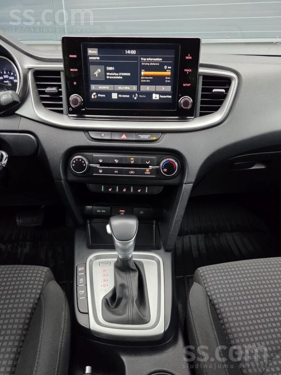 Grey Kia Ceed 2021 in Riga, with an engine capacity of 1.60 L and mileage of 152 thousand km for 9600 €, photo 30 on AUTOMOTO.COM.LV