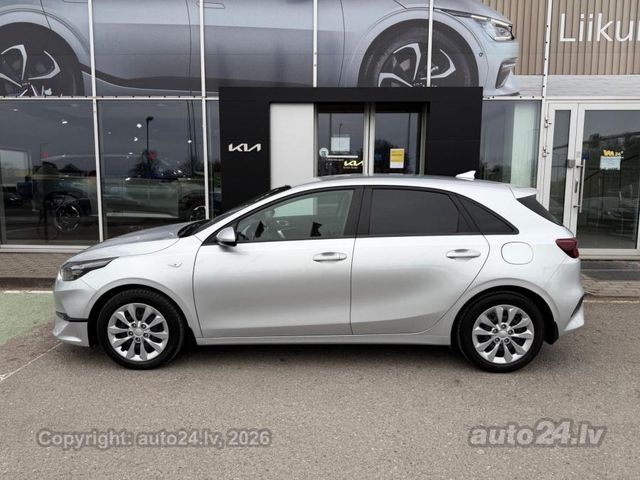 Pelēks Kia Ceed 2022 Tallina, ar dzinēja tilpumu 1.50 L un nobraukumu 140 tūkst. km par 10900 €, foto 3 vietnē AUTOMOTO.COM.LV