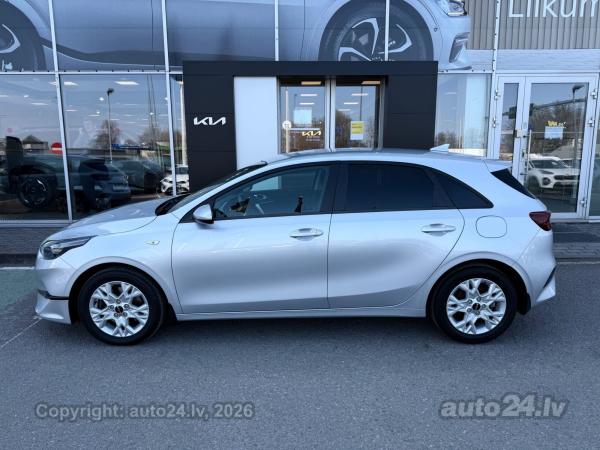 Pelēks Kia Ceed 2022 Tallina, ar dzinēja tilpumu 1.50 L un nobraukumu 84 tūkst. km par 13900 €, foto 2 vietnē AUTOMOTO.COM.LV