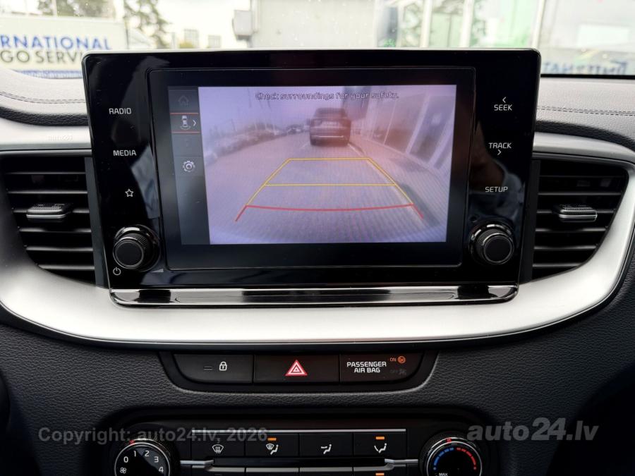 Pelēks Kia Ceed 2022 Tallina, ar dzinēja tilpumu 1.50 L un nobraukumu 86 tūkst. km par 13900 €, foto 10 vietnē AUTOMOTO.COM.LV