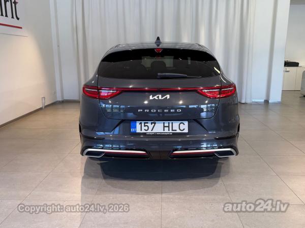 Grey Kia Ceed 2022 in Tallinn, with an engine capacity of 1.50 L and mileage of 84 thousand km for 20900 €, photo 4 on AUTOMOTO.COM.LV