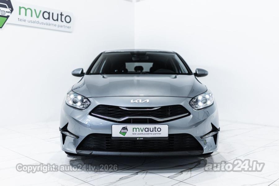 Grey Kia Ceed 2022 in Tallinn, with an engine capacity of 1.50 L and mileage of 5 thousand km for 17990 €, photo 5 on AUTOMOTO.COM.LV