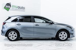 Grey Kia Ceed 2022 in Tallinn, with an engine capacity of 1.50 L and mileage of 5 thousand km for 17990 €, photo 10 on AUTOMOTO.COM.LV