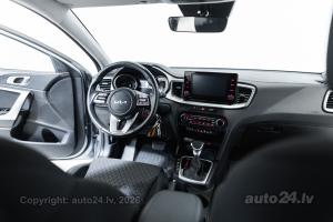 Grey Kia Ceed 2022 in Tallinn, with an engine capacity of 1.50 L and mileage of 5 thousand km for 17990 €, photo 14 on AUTOMOTO.COM.LV