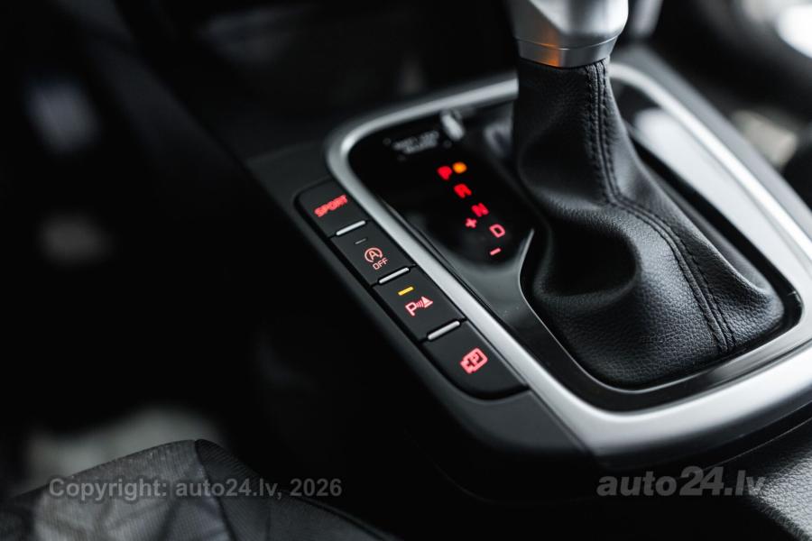 Grey Kia Ceed 2022 in Tallinn, with an engine capacity of 1.50 L and mileage of 5 thousand km for 17990 €, photo 25 on AUTOMOTO.COM.LV
