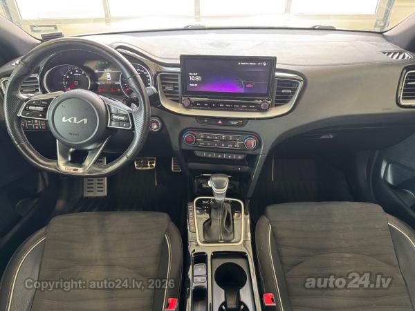 Grey Kia Ceed 2022 in Paide, with an engine capacity of 1.50 L and mileage of 141 thousand km for 19200 €, photo 8 on AUTOMOTO.COM.LV