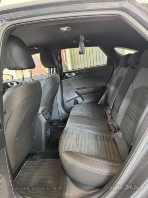 Pelēks Kia Ceed 2022 Paide, ar dzinēja tilpumu 1.50 L un nobraukumu 141 tūkst. km par 19200 €, foto 10 vietnē AUTOMOTO.COM.LV