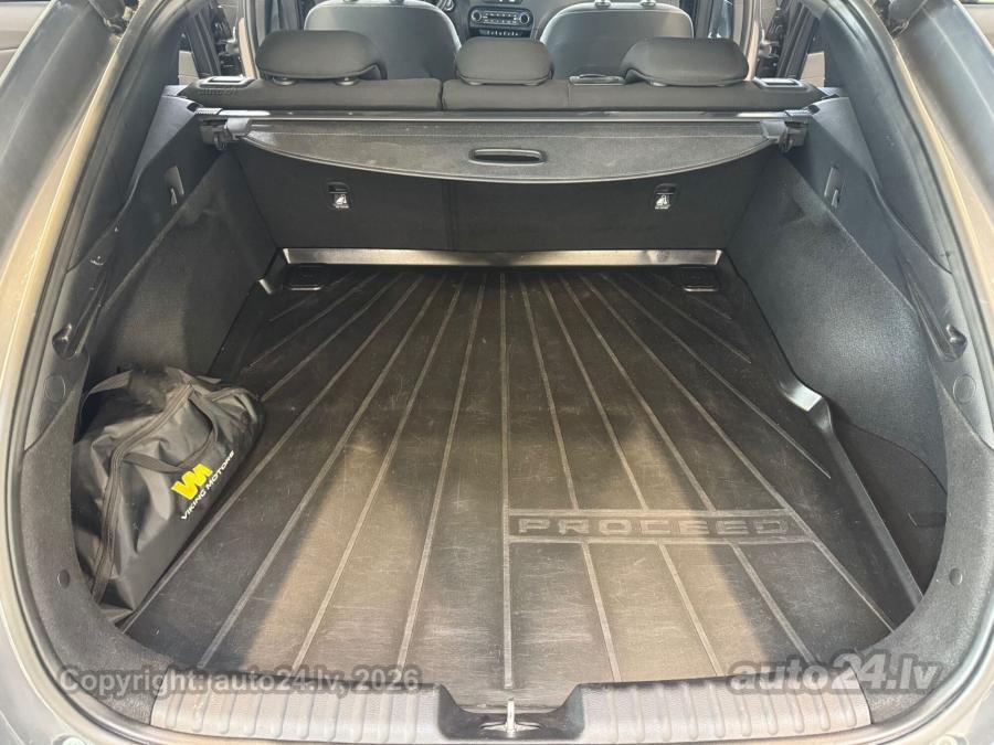 Pelēks Kia Ceed 2022 Paide, ar dzinēja tilpumu 1.50 L un nobraukumu 141 tūkst. km par 19200 €, foto 11 vietnē AUTOMOTO.COM.LV