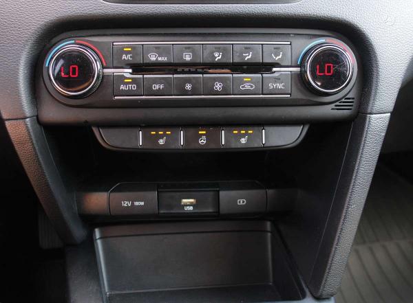 Pelēks Kia Ceed 2022 Viļņa, ar dzinēja tilpumu 1.48 L un nobraukumu 119 tūkst. km par 11500 €, foto 10 vietnē AUTOMOTO.COM.LV