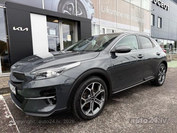 Pelēks Kia Ceed 2022 Tallina, ar dzinēja tilpumu 1.50 L un nobraukumu 73 tūkst. km par 20900 €, foto 1 vietnē AUTOMOTO.COM.LV