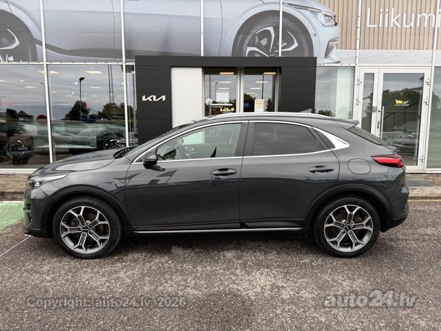 Grey Kia Ceed 2022 in Tallinn, with an engine capacity of 1.50 L and mileage of 73 thousand km for 20900 €, photo 3 on AUTOMOTO.COM.LV