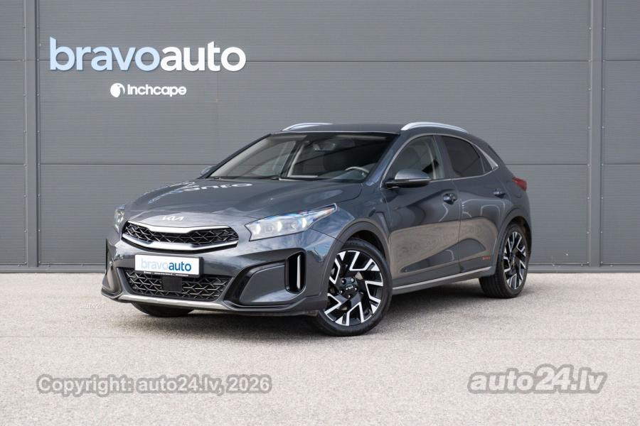 Grey Kia Ceed 2022 in Tartu, with an engine capacity of 1.50 L and mileage of 64 thousand km for 21900 €, photo 1 on AUTOMOTO.COM.LV