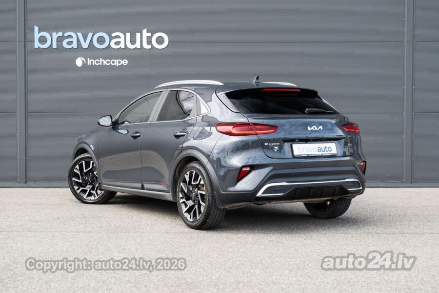 Grey Kia Ceed 2022 in Tartu, with an engine capacity of 1.50 L and mileage of 64 thousand km for 21900 €, photo 7 on AUTOMOTO.COM.LV