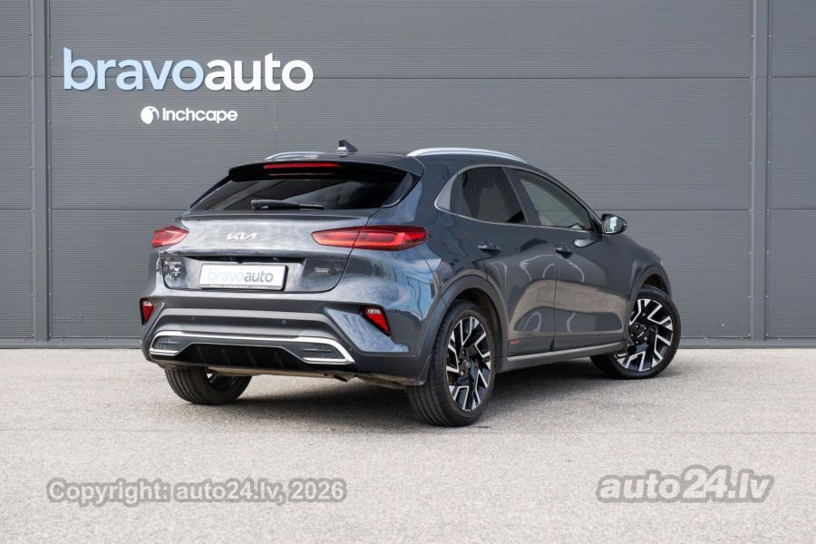 Grey Kia Ceed 2022 in Tartu, with an engine capacity of 1.50 L and mileage of 64 thousand km for 21900 €, photo 9 on AUTOMOTO.COM.LV