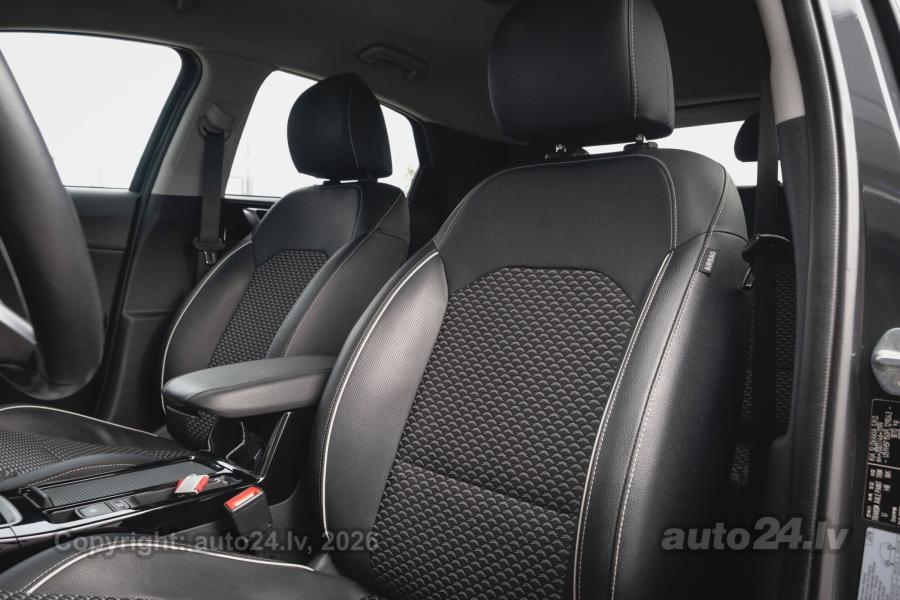 Grey Kia Ceed 2022 in Tartu, with an engine capacity of 1.50 L and mileage of 64 thousand km for 21900 €, photo 13 on AUTOMOTO.COM.LV