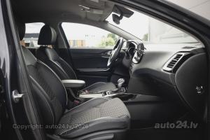 Grey Kia Ceed 2022 in Tartu, with an engine capacity of 1.50 L and mileage of 64 thousand km for 21900 €, photo 17 on AUTOMOTO.COM.LV