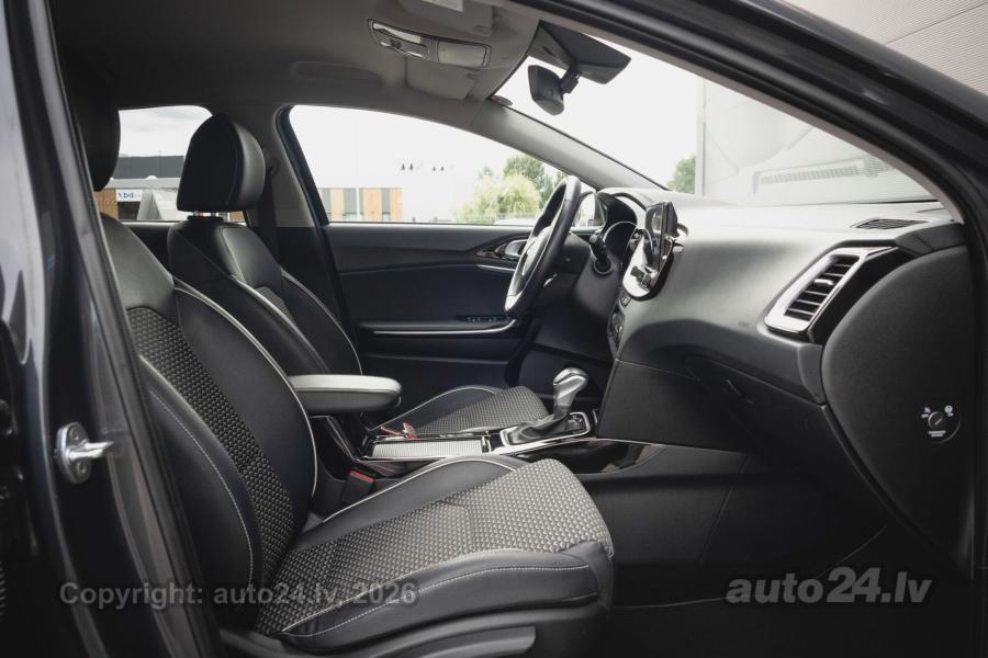 Grey Kia Ceed 2022 in Tartu, with an engine capacity of 1.50 L and mileage of 64 thousand km for 21900 €, photo 17 on AUTOMOTO.COM.LV