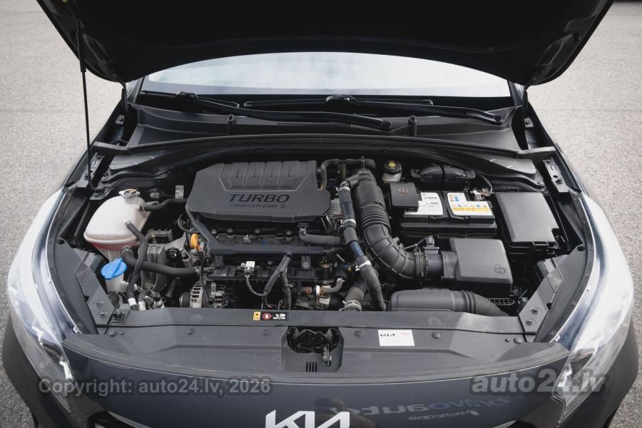 Grey Kia Ceed 2022 in Tartu, with an engine capacity of 1.50 L and mileage of 64 thousand km for 21900 €, photo 24 on AUTOMOTO.COM.LV