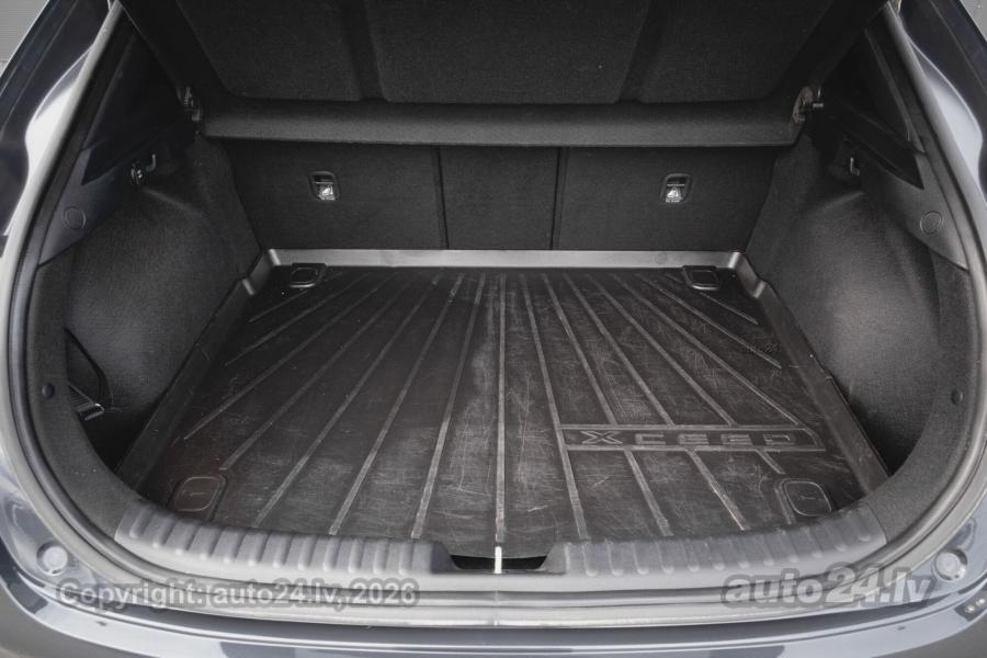 Grey Kia Ceed 2022 in Tartu, with an engine capacity of 1.50 L and mileage of 64 thousand km for 21900 €, photo 25 on AUTOMOTO.COM.LV