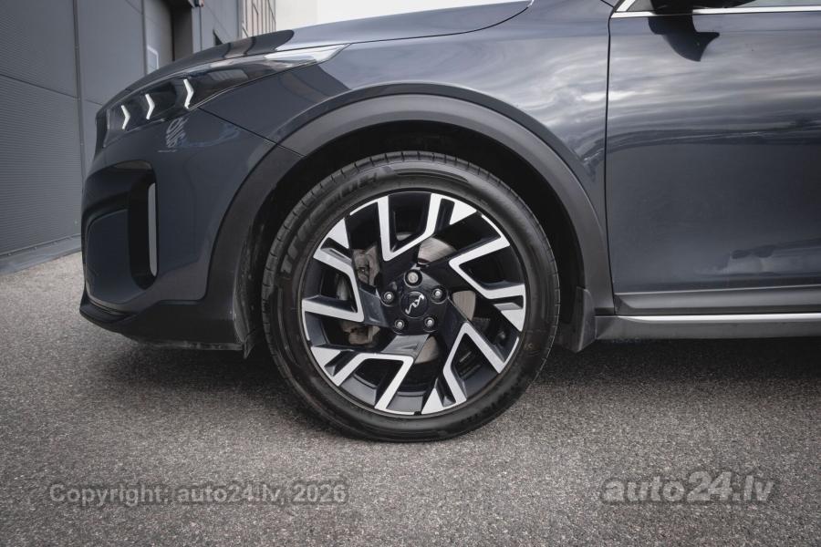 Grey Kia Ceed 2022 in Tartu, with an engine capacity of 1.50 L and mileage of 64 thousand km for 21900 €, photo 26 on AUTOMOTO.COM.LV