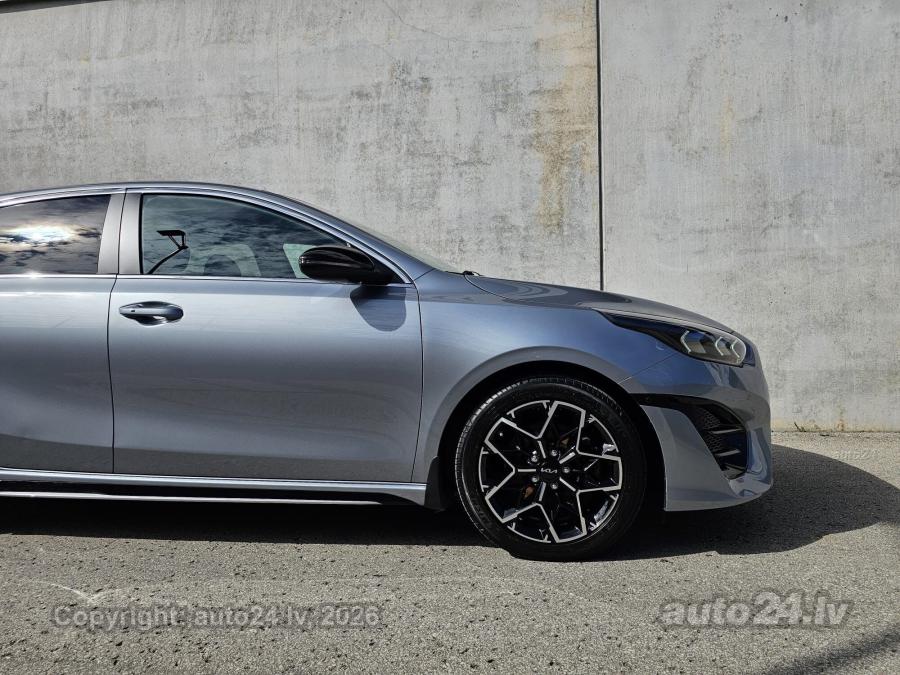 Pelēks Kia Ceed 2022 Tallina, ar dzinēja tilpumu 1.50 L un nobraukumu 52 tūkst. km par 23590 €, foto 4 vietnē AUTOMOTO.COM.LV