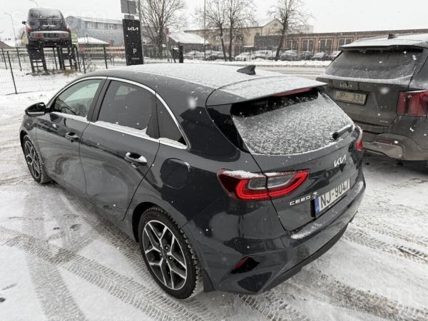 Grey Kia Ceed 2023 in Jelgava, with an engine capacity of 1.50 L and mileage of 90 thousand km for 16200 €, photo 5 on AUTOMOTO.COM.LV