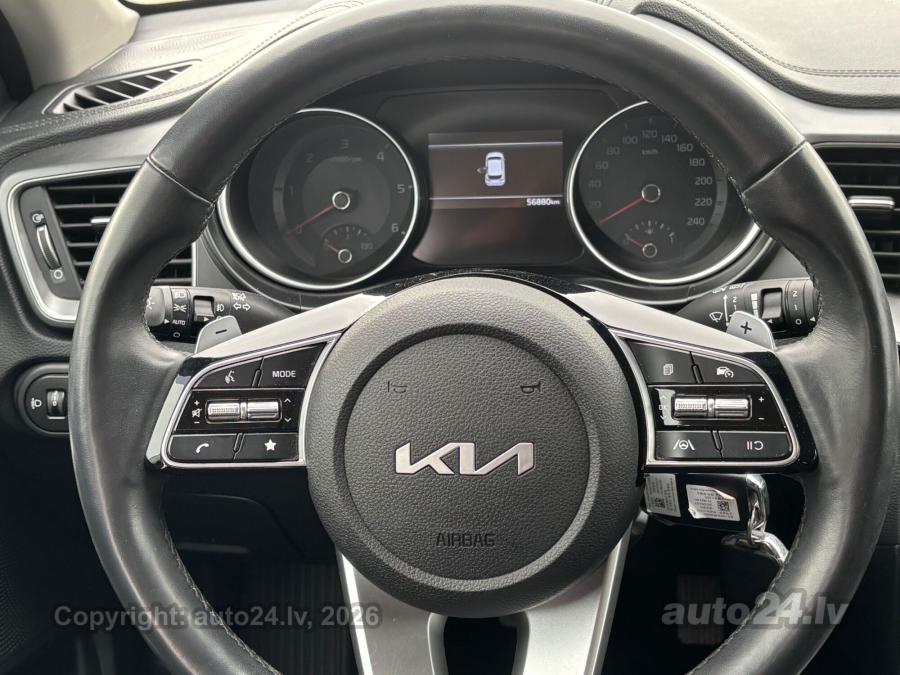 Grey Kia Ceed 2023 in Viljandi, with an engine capacity of 1.60 L and mileage of 57 thousand km for 16999 €, photo 12 on AUTOMOTO.COM.LV