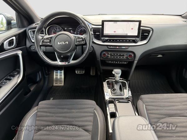 Grey Kia Ceed 2023 in Parnu, with an engine capacity of 1.50 L and mileage of 46 thousand km for 21900 €, photo 7 on AUTOMOTO.COM.LV