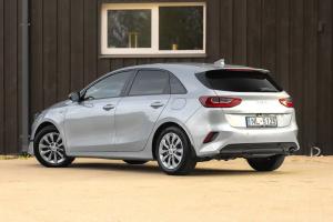 Grey Kia Ceed 2023 in Jelgava, with an engine capacity of 1.60 L and mileage of 60 thousand km for 16500 €, photo 5 on AUTOMOTO.COM.LV